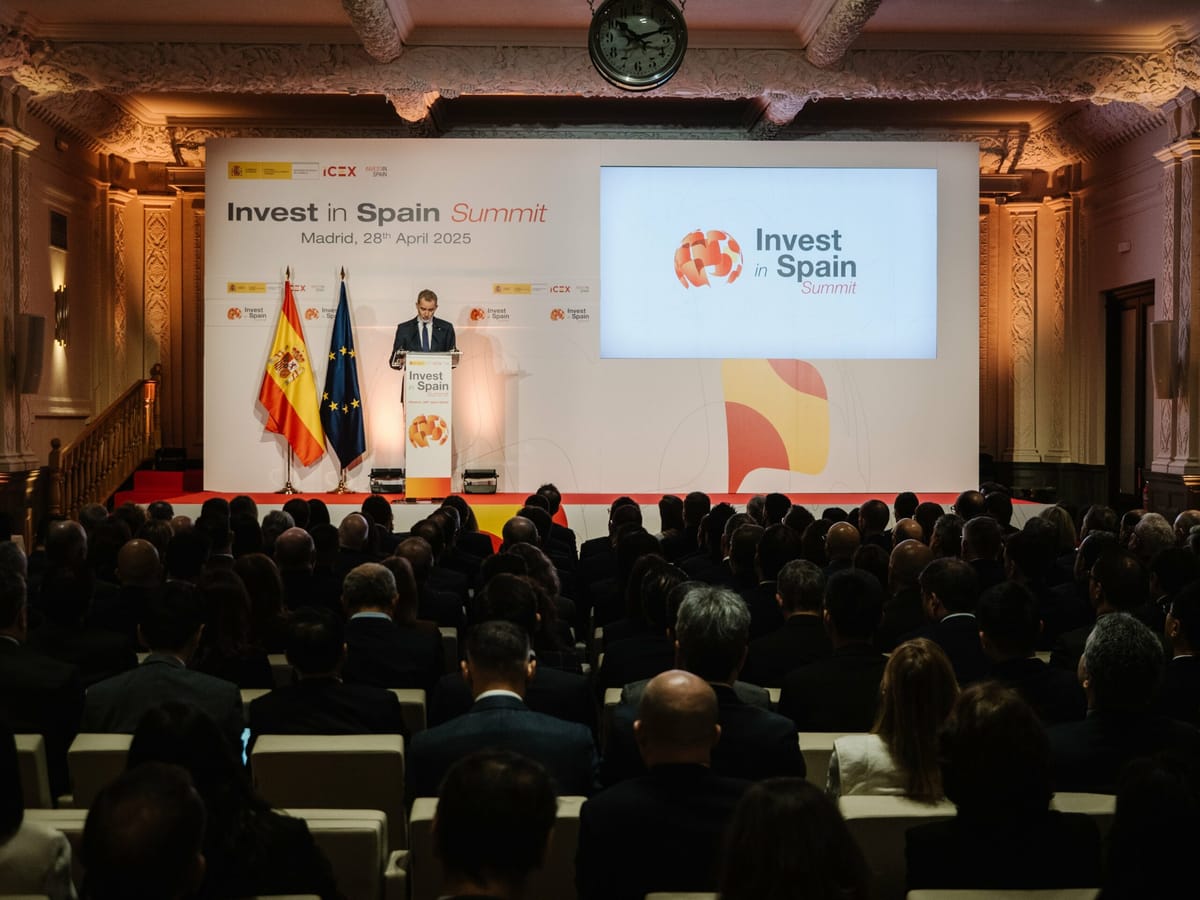 El apagón interrumpe el foro de inversión del Gobierno español con 75 multinacionales | Diario ...